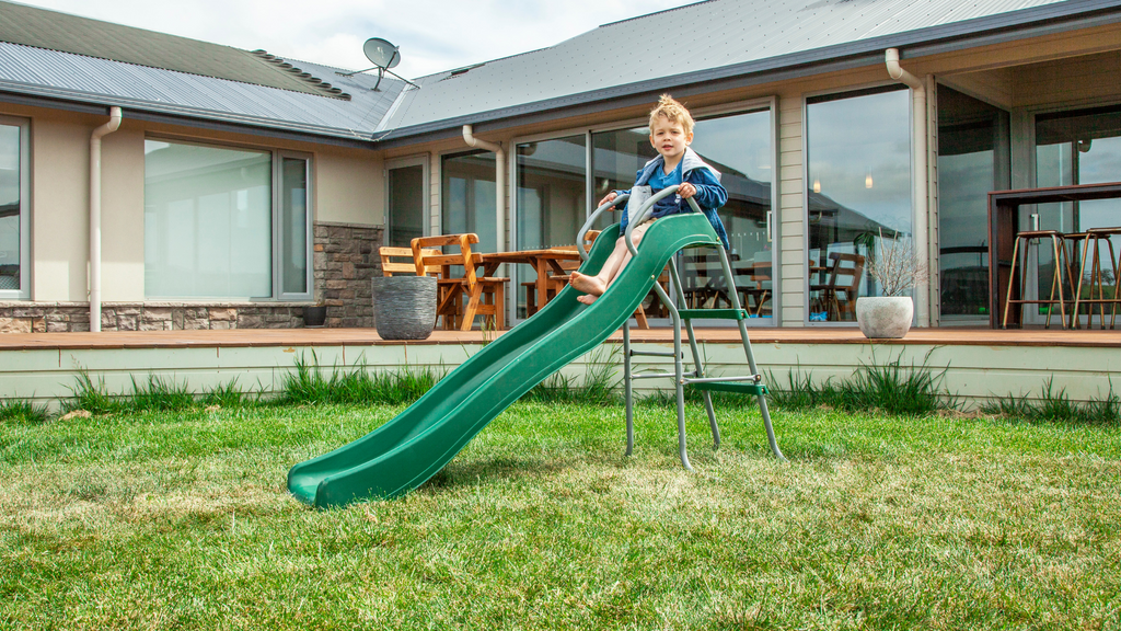 Our Top Outdoor Activities for Small Backyards – Lifespan Kids